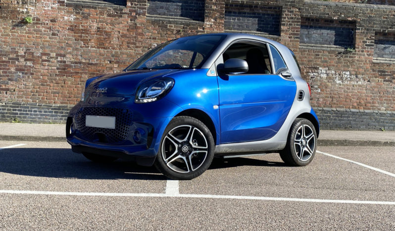 Surrey Smart Centre – Specialist in Smart Car sales and servicing