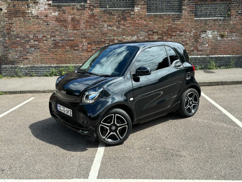Surrey Smart Centre – Specialist in Smart Car sales and servicing