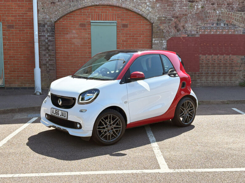 Surrey Smart Centre – Specialist in Smart Car sales and servicing